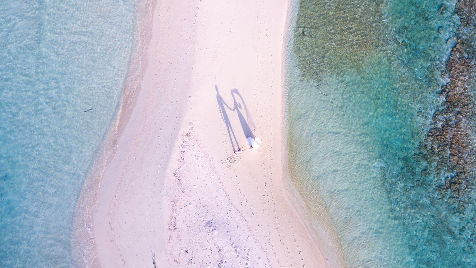 Top-down shooting experience – Cinebury